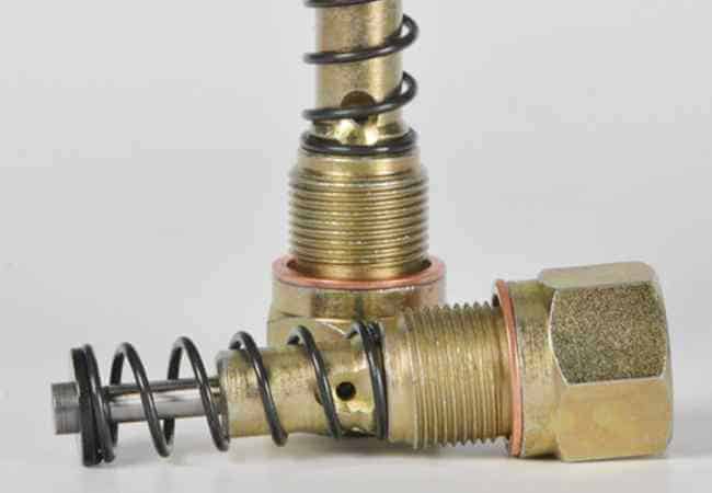 Electric Motor Grease Pump | Centralized Lubrication | IsoHiTech